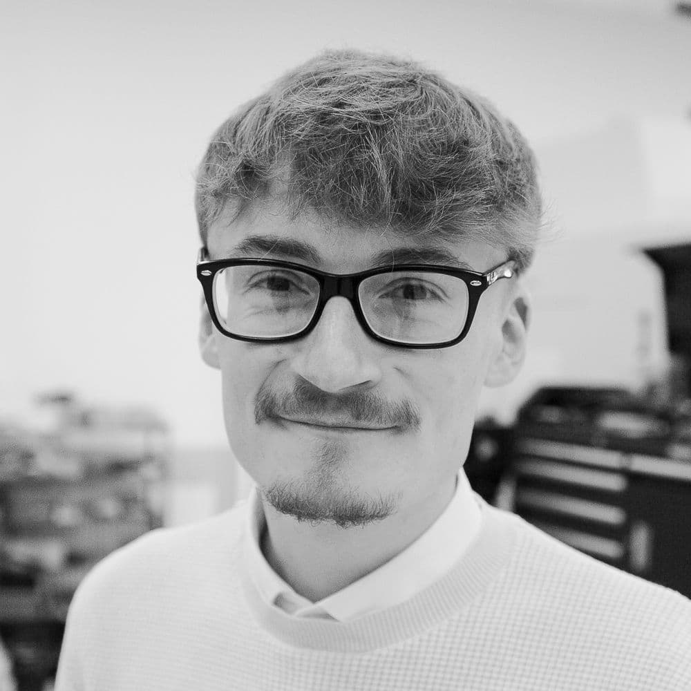 About Us - Rigging Projects